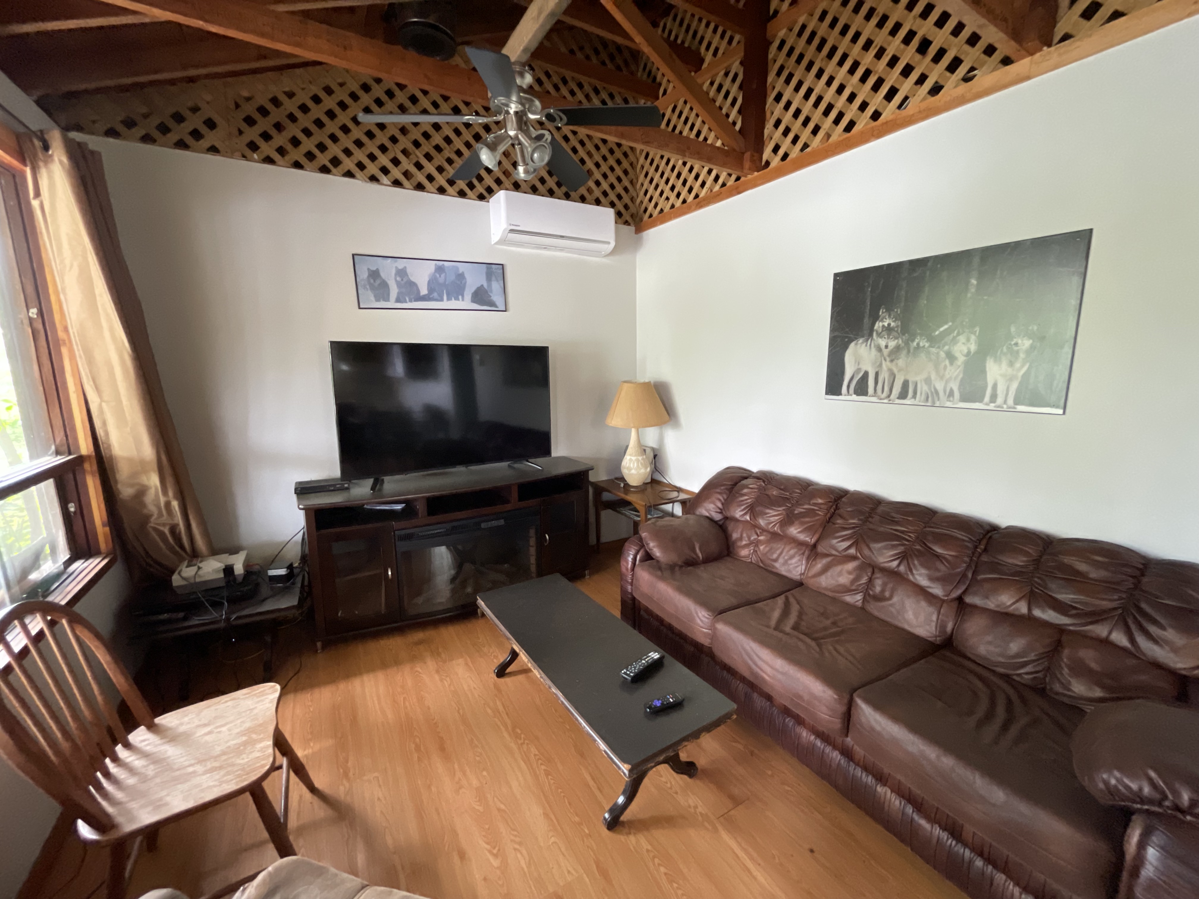 Island Cottage | Lovesick Lake Park