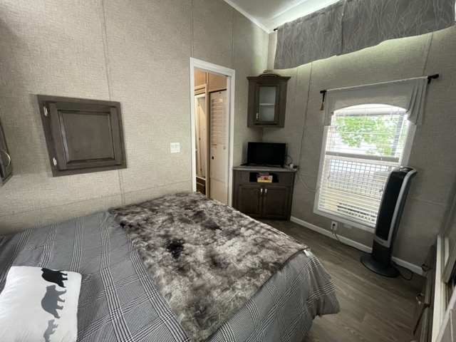 For Sale | Lovesick Lake Park